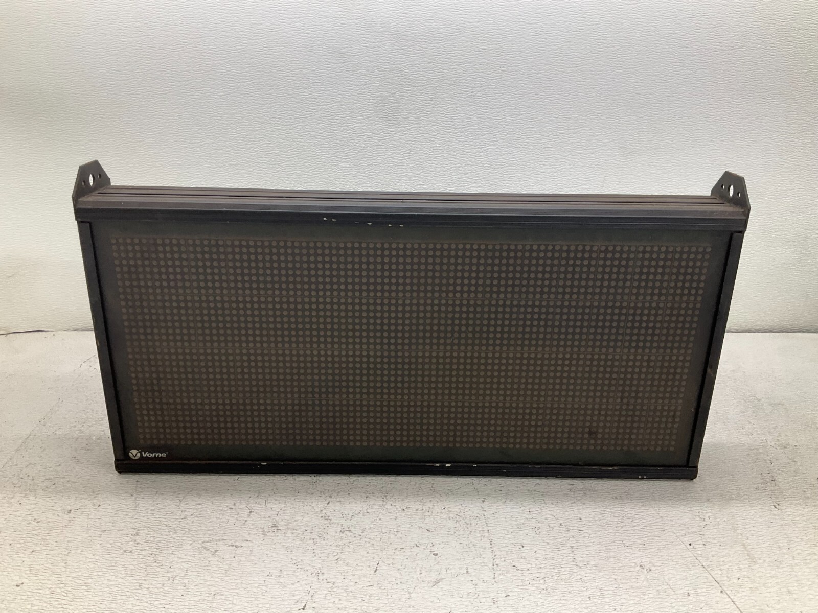 Vorne Industries XL800-32080T Tri-Color Digital Display Board XL800 ...