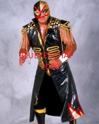 VILLANO IV WRESTLER 8 X 10 WRESTLING PHOTO WCW | eBay