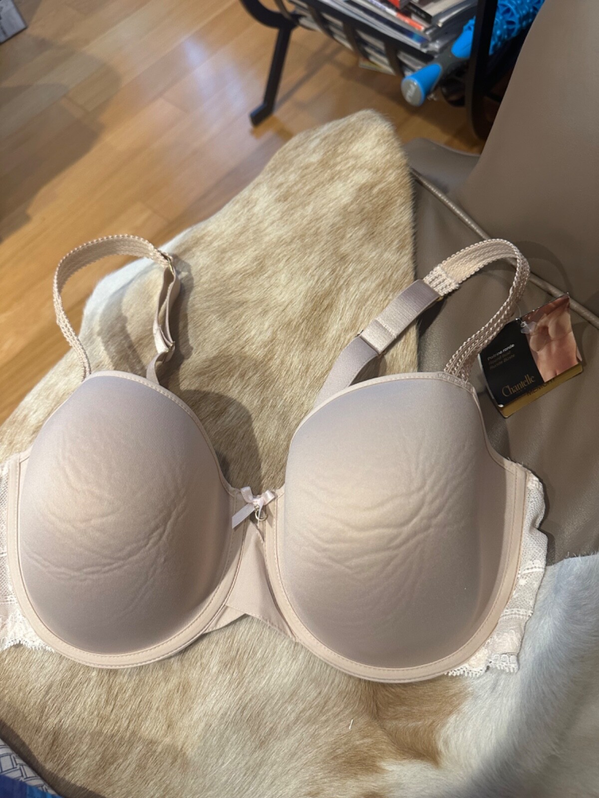 38D Beige Nude Underwire CHANTELLE Memory Foam Bra 3386 skin size 38D ...