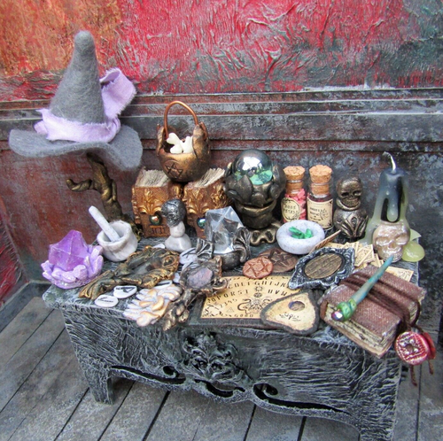 Lot Miniature witch accessories Halloween diorama Haunted miniatures ...