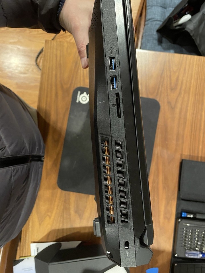 Fully Loaded MSI GT75 Titan 8RG Gaming Laptop GTX 1080 4.5TB 64GB 8850h ...