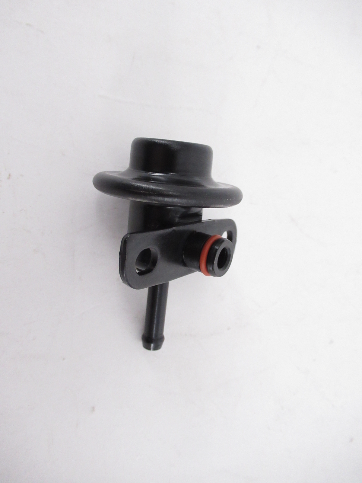 Genuine OEM Toyota 23280-75020 Fuel Injection Pressure Regulator Assy ...