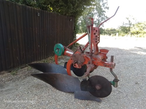 Kverneland Match Plough SUPER HYDREIN COMPLETE WITH DISC SKIMMERS WHEEL ...