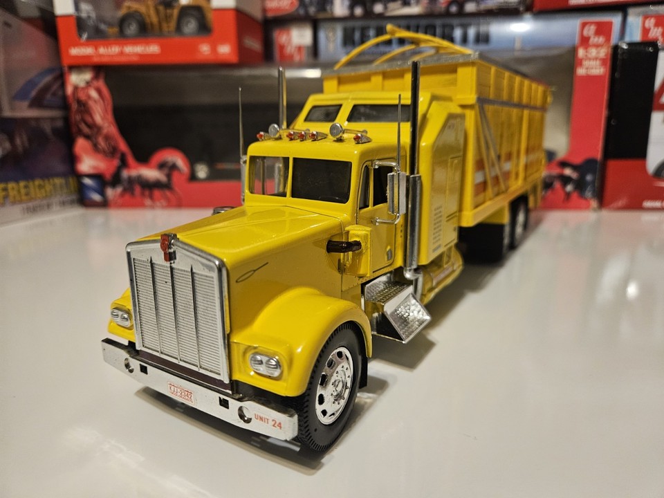 Kenworth W900 Aerodine Torton Con Carroseria De Madera Hecha A Mano ...