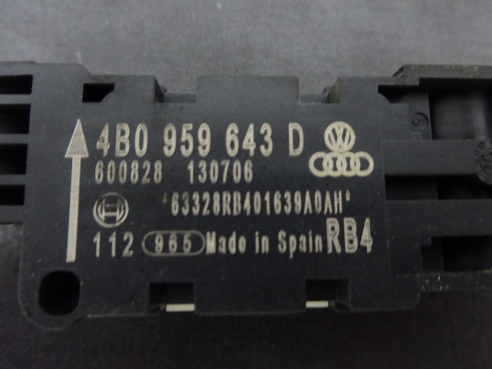 Airbag sensor 4B0959643D Audi S8 A8 4E D3 lateral accelerometer crash ...