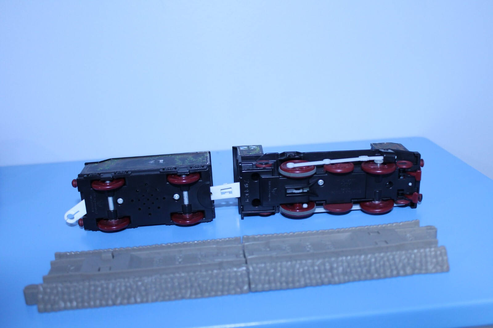 Thomas TrackMaster FLIP FACE LOST & FOUND HIRO Motorized Train & Track ...