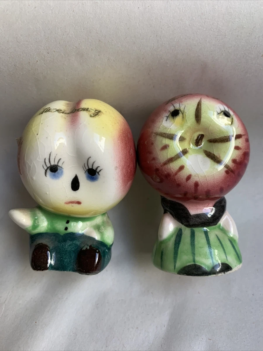 Sad Animated Pepper Shaker