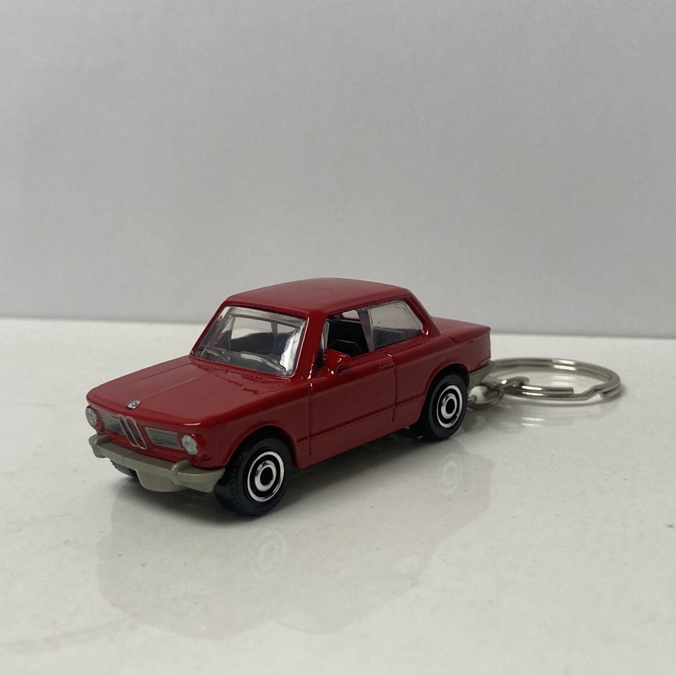 RARE KEY CHAIN RED BMW 2002 CUSTOM LIMITED EDITION 1966 1967 1968 1969 ...