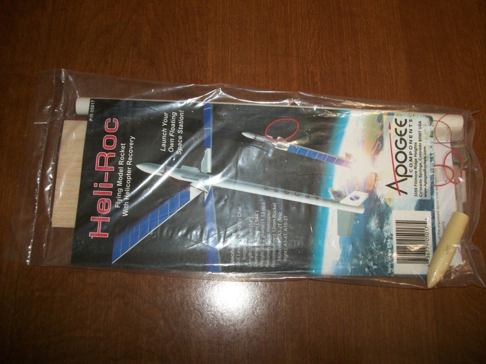 APOGEE COMPONENTS"HELI-ROC" FLYING MODEL ROCKET | eBay