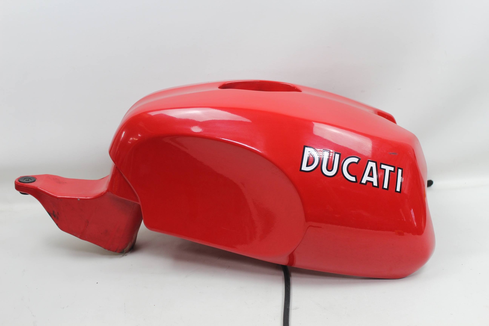 Ducati SportClassic GT1000 Fuel Gas Petrol Tank Assembly Fairing ...