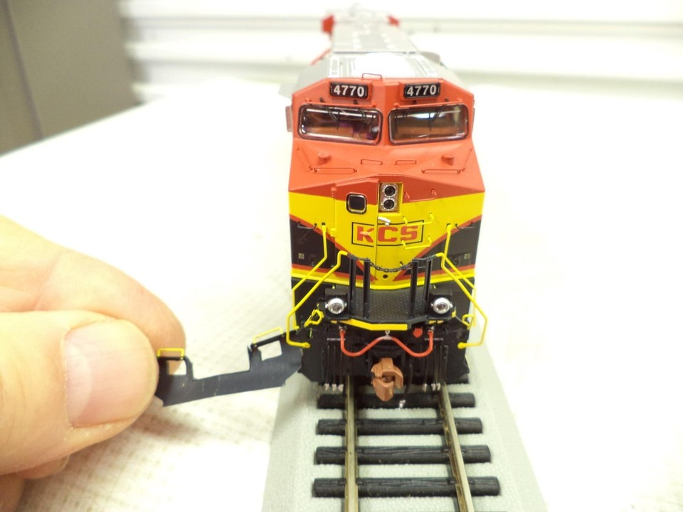 ScaleTrains HO ES44AC locomotive, KCS 4770 DCC only, (lot sr) | eBay