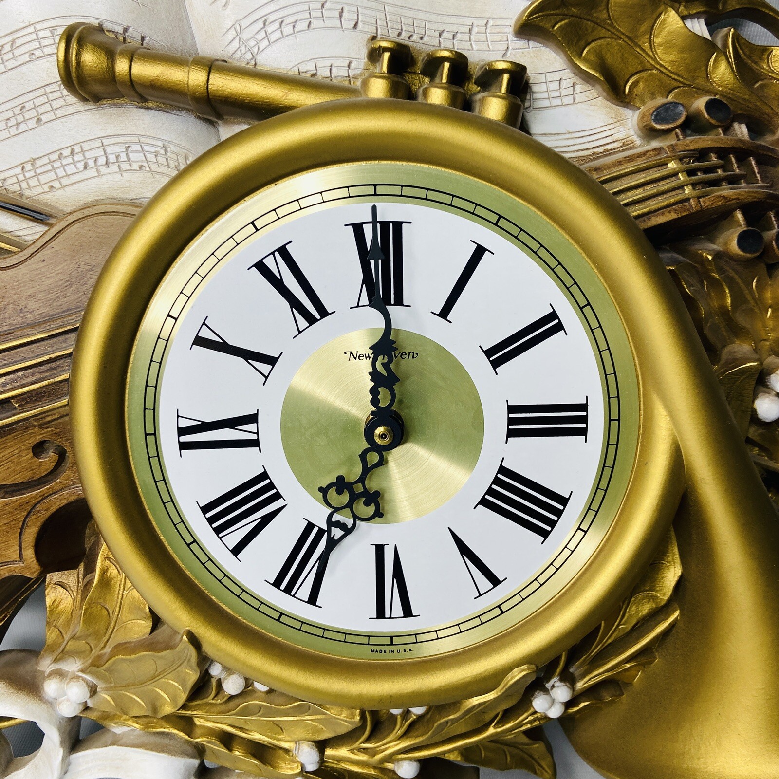 1975 Burwood Products Violin & Bugle Music New Haven Unique Gold Clock ...