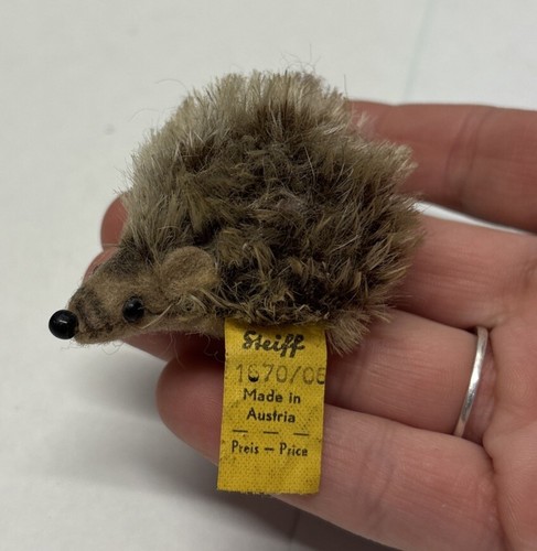 Vintage STEIFF Miniature HEDGEHOG 1670/06 Original Button Tag GERMANY ...