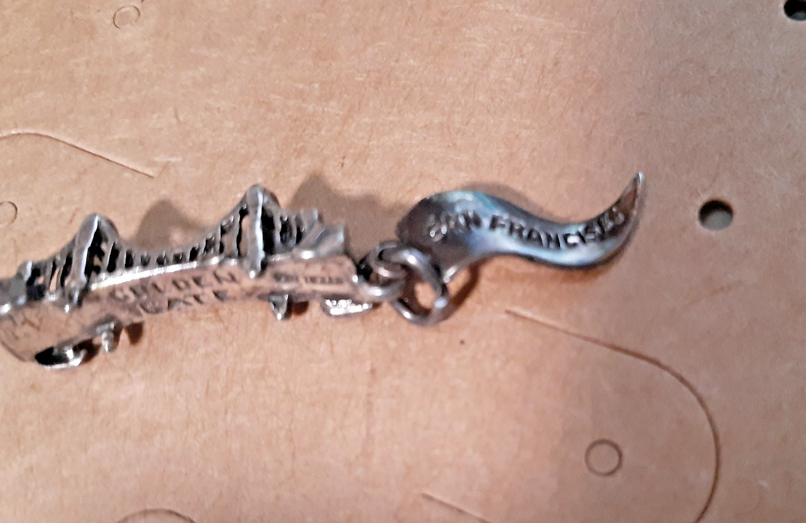 Vintage Sterling Silver 3-D GOLDEN GATE BRIDGE Charm Bracelet w flag 1 ...