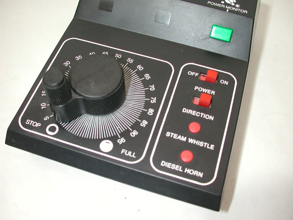 MRC Tech II Railpower 1440 Tru-Sound Model Train Controller Transformer ...