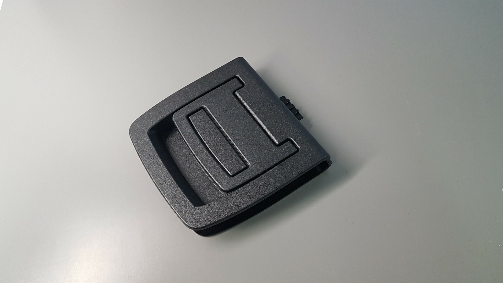 GENUINE NEW BMW 5SER GT F07 HANDLE FLOOR CARPET-LUGGAGE BLACK ...