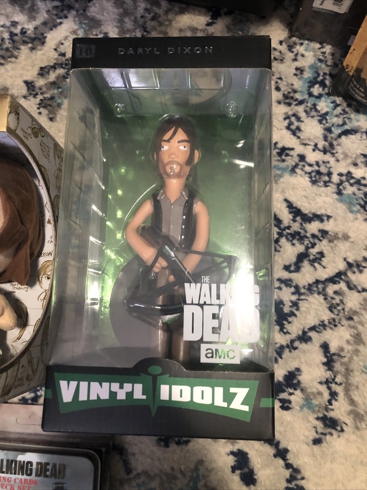 The Walking Dead TWD Daryl Dixon Lot Funko Vinyl Idols Cards | eBay