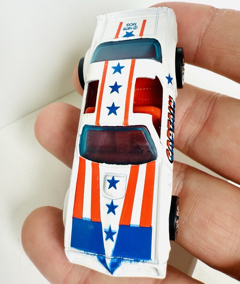 Hot Wheels Blackwall 1979 Captain America Hot Bird The Heroes with Red ...