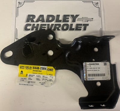 NEW GM OEM RIGHT- BUMPER BRACKET- GENERAL MOTORS GMC 84482384 | eBay