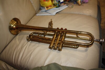 Vintage Vega Trumpet Brass Trumpet Semper Facile Princeps nice ...