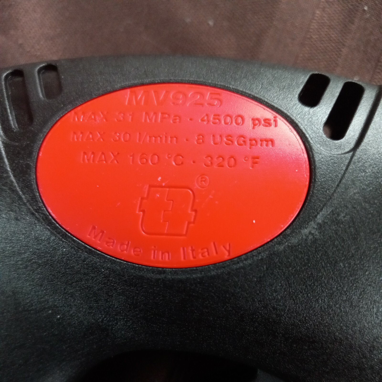 AR MV925/ Built In Swivel Gun 1000-4500 psi Pressure Washer Commercial ...