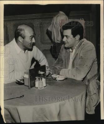 1963 Press Photo Vincent Cobb with costar in movie scene - tua71982 | eBay