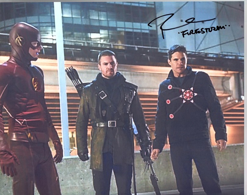 THE FLASH Firestorm ROBBIE AMELL signed photo! | eBay