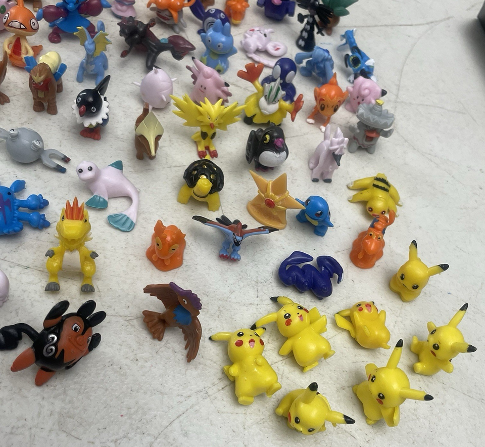 Lot of 115 RL Pokemon Mini Tiny R/L.W 1" Figures 2005 2006 2007 ...