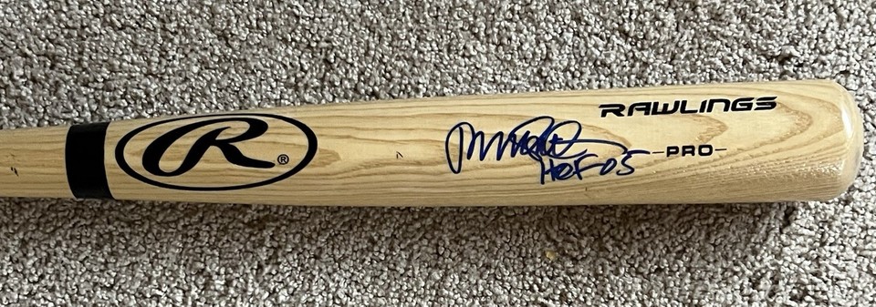 Ryne Sandberg Autographed Signed Full Size Rawlings Bat w/ “HOF 05 ...