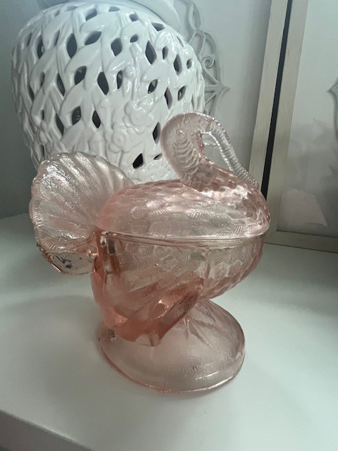 Pink Turkey Heavy 2 Piece Candy Trinket Soup LE Smith? Flaw hi | eBay