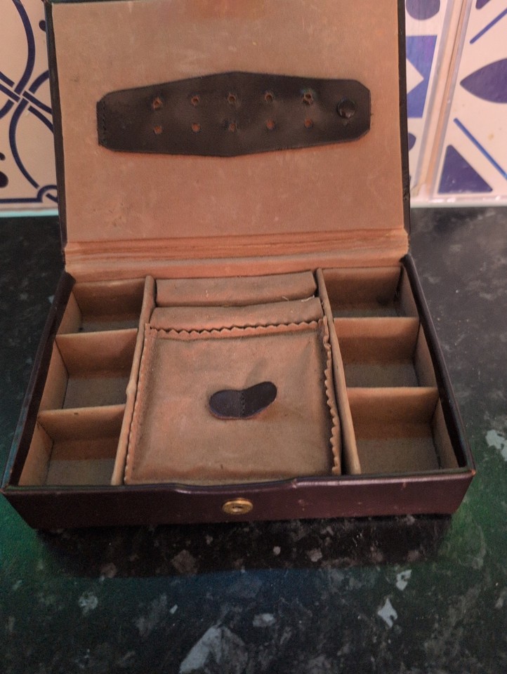 Vintage Jewelry Box with Coat If Arms Trinket Box | eBay UK