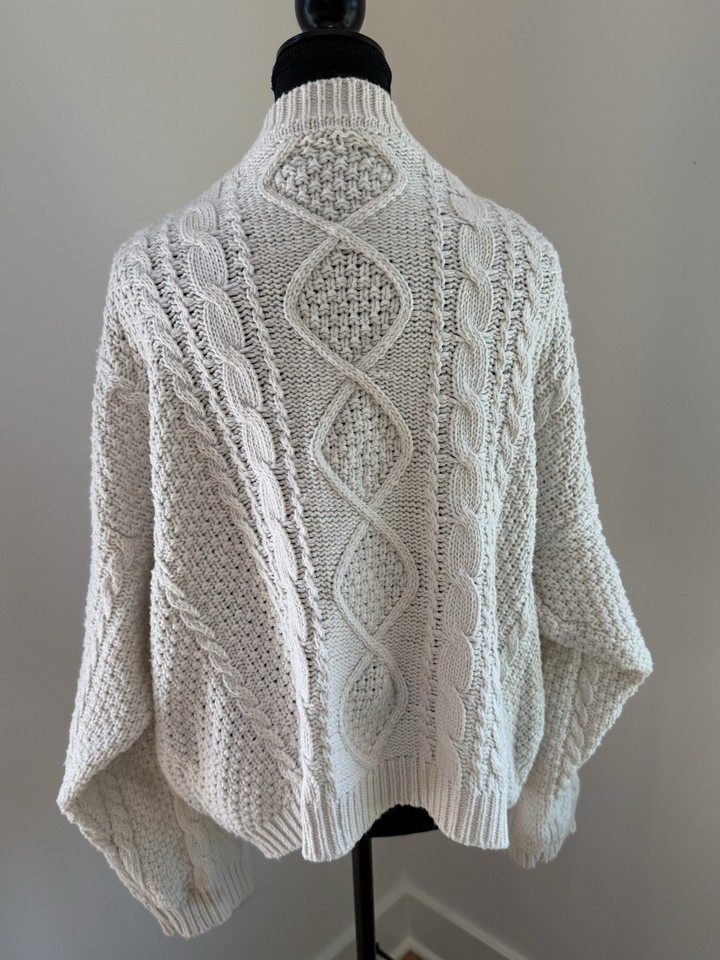 Official Taylor Swift Women's Red TV Cardigan, Limited Edition, M/L ...