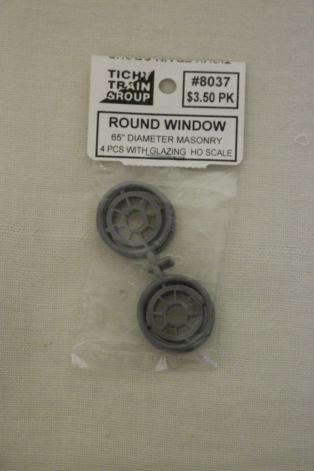 Tichy Train Group 8037 HO Scale 65" Diameter Masonry Windows 4-Pack w ...