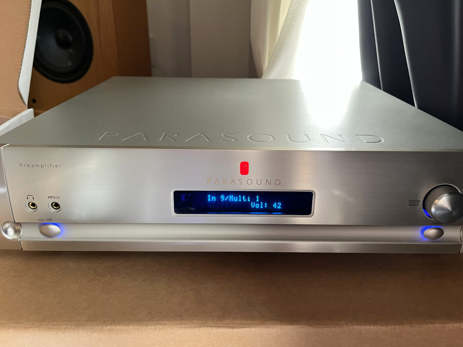 Parasound Halo P7 7.1 Pre-amplifier mint with racking ears, manual ...