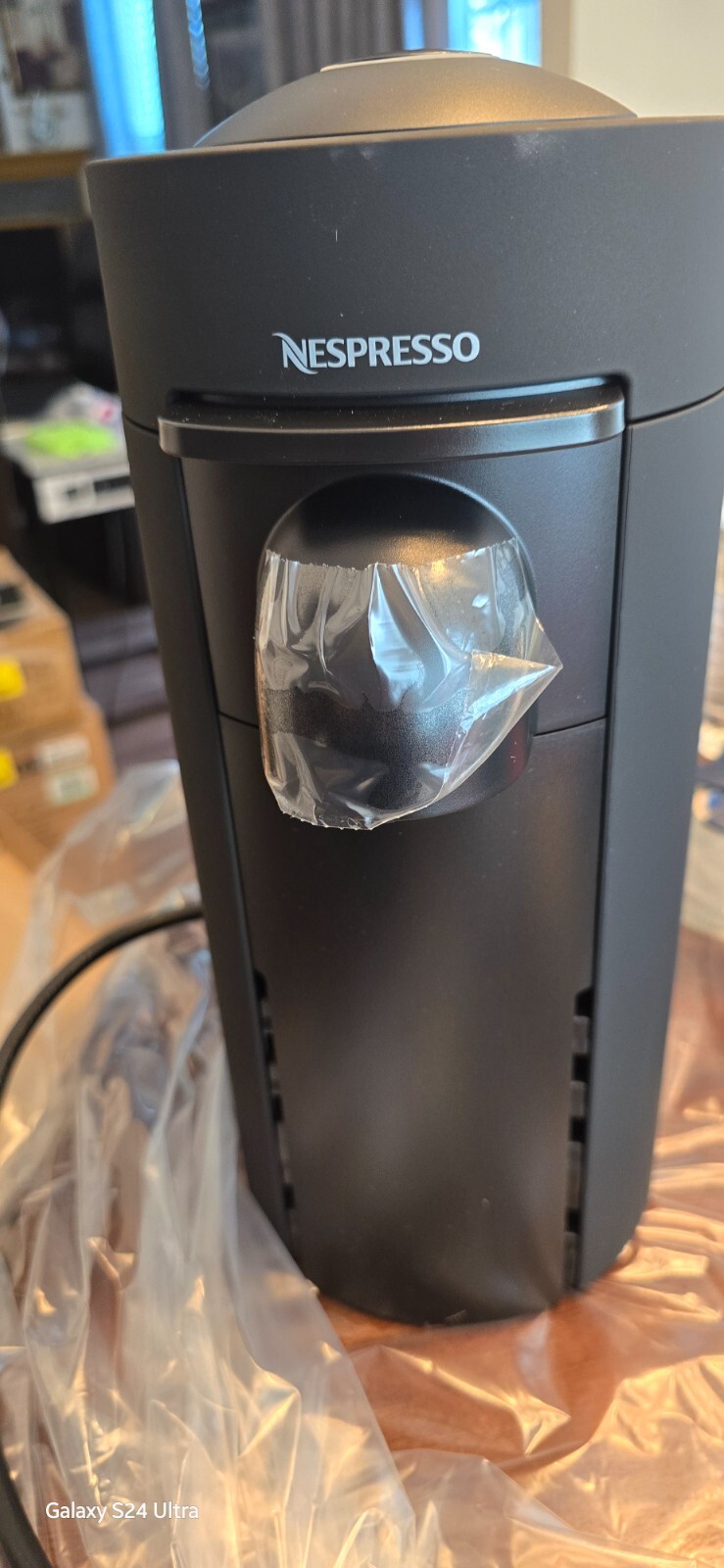 DeLonghi ENV150BM Nespresso Vertuo Plus Deluxe Coffee and Espresso ...