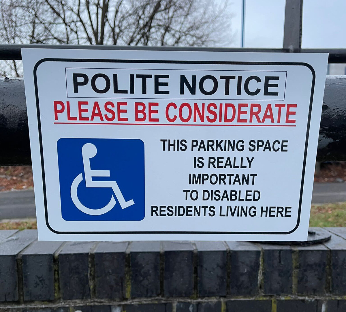 PARKING SIGN POLITE DISABLED RESIDENTS ‘PLEASE BE CONSIDERATE’ (size ...