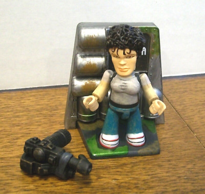 MEZCO Mez-Itz Aliens RIPLEY figure Minimates Kubrick style | eBay