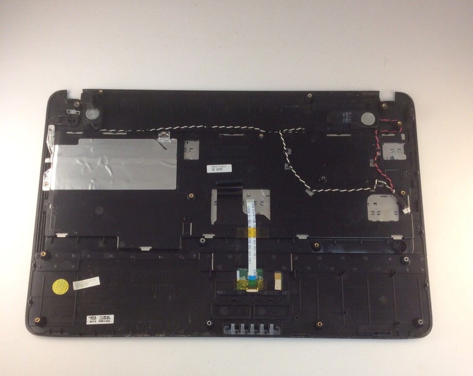 Samsung NP-R450 NP-R540 Palmrest Touchpad W Keyboard BA75-02564A | eBay