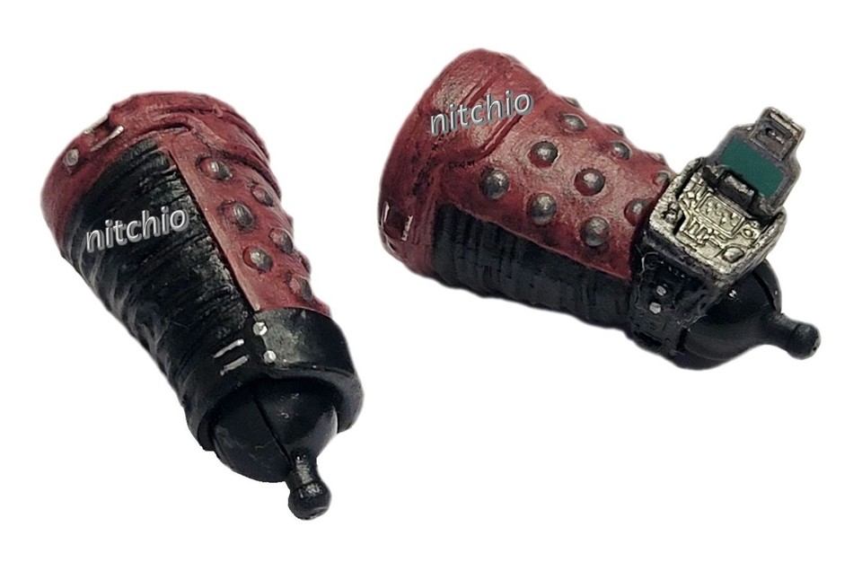Mezco One:12 Doc Nocturnal Monster – ARMORED GAUNTLETS & NIGHT ...