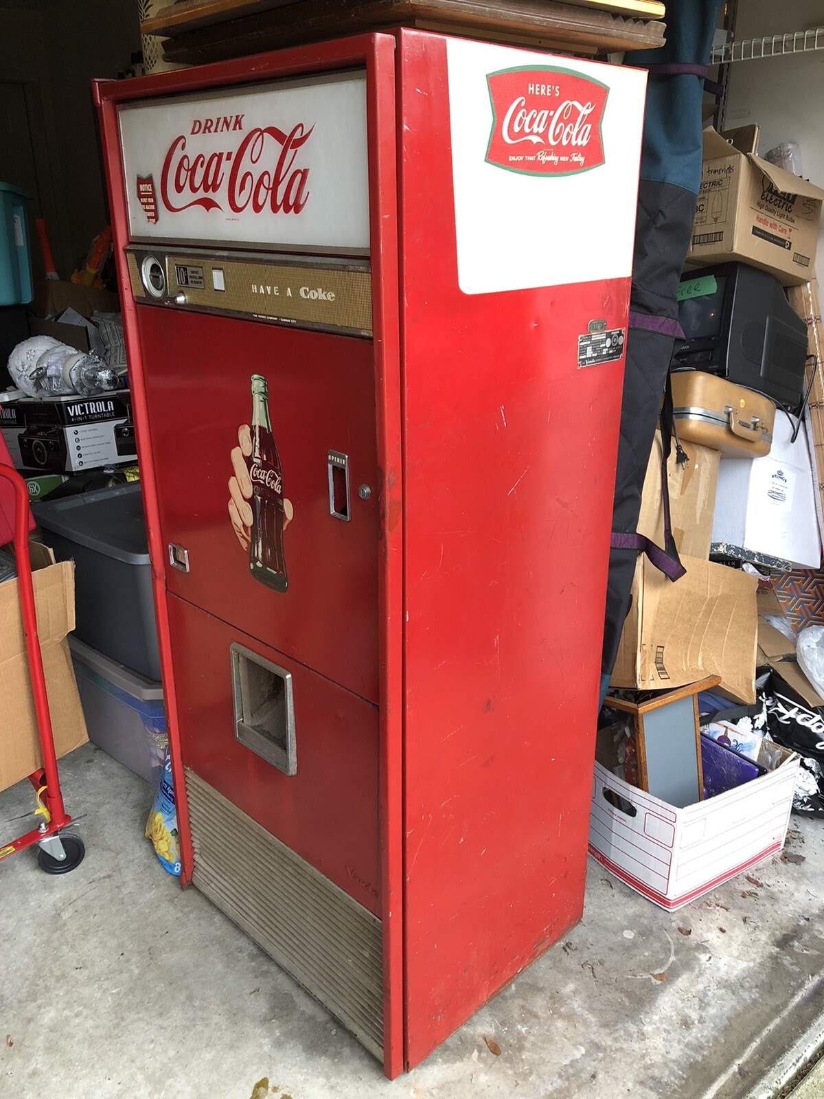Vendo 92 Coca-Cola Vending Machine 1960’s-1970's WORKING Cooling Coke ...