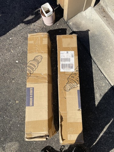 Detroit Axle Shocks and Struts for a 2003 Rav4 Front and Rear Strut and ...