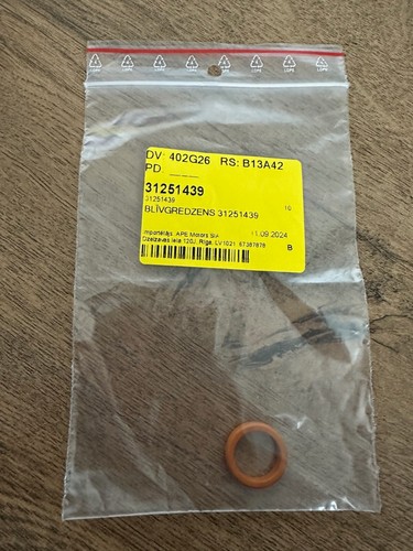 BRAND NEW GENUINE Turbo Return Pipe Oil Seal 31251439 FOR Volvo,GENUINE ...