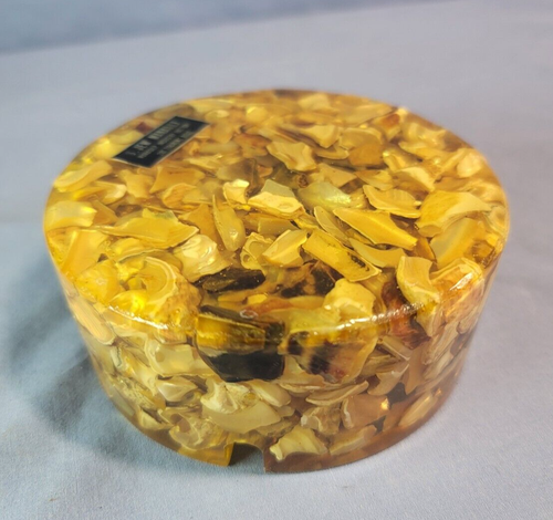 Shell Flakes w/Mother of Pearl Ashtray Handmade UNIQUE Cigarette ...