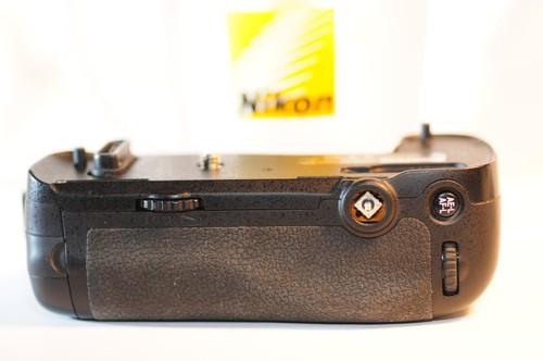 Nikon MB-D16 MB D16 battery Grip W/ MS-D14EN AS IS READ for D750 DSLR ...