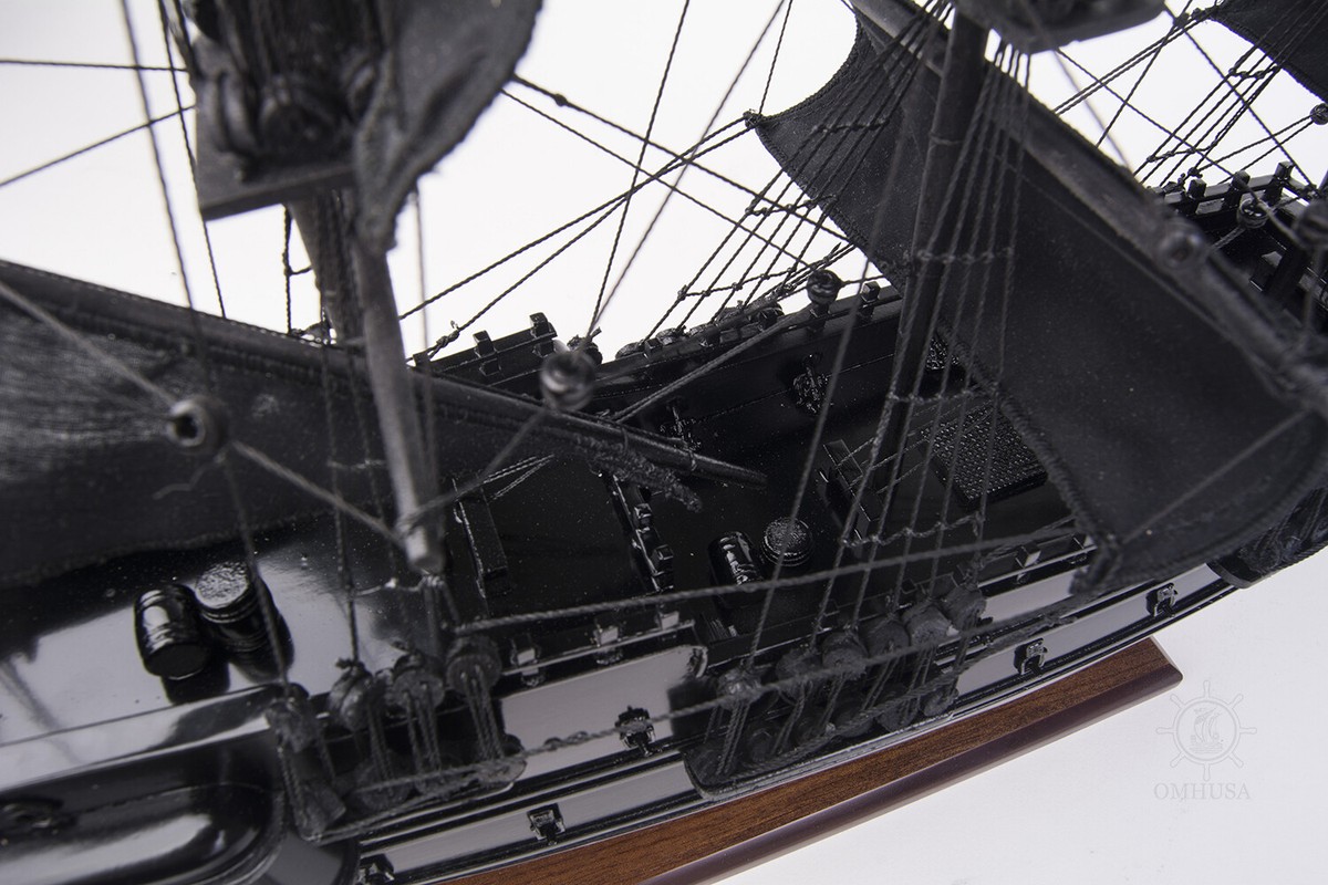 Navire De Davy Jones Maquette En Bois: Bateau Pirate Le Hollandais