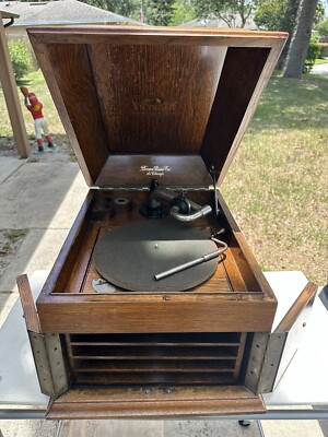 WORKING Vintage Victrola Victor Talking Machine Co Crank Phonograph ...