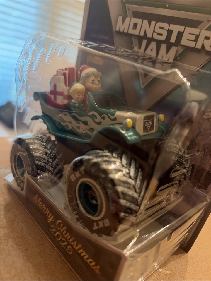 Monster Jam Christmas 2025 Mrs. Claus Truck 1:64 Scale (1 of 3000 ...