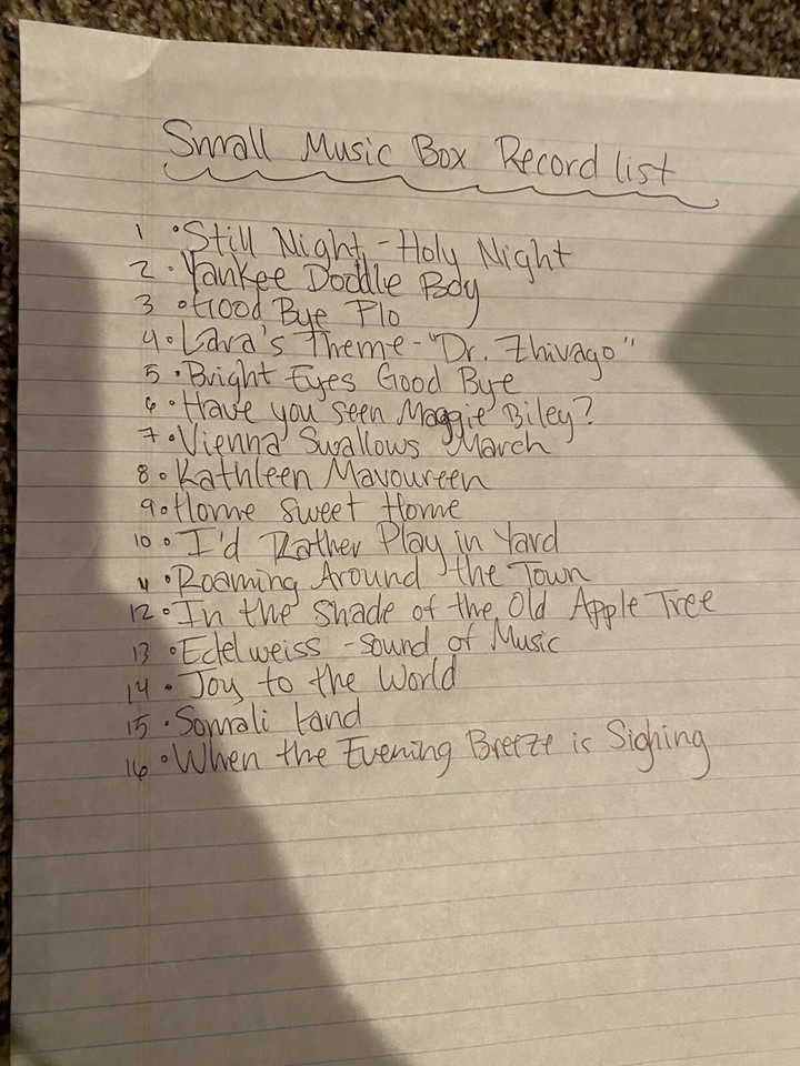 Regina Vintage Music Box in Mint Condition Includes 22 Copper Records ...