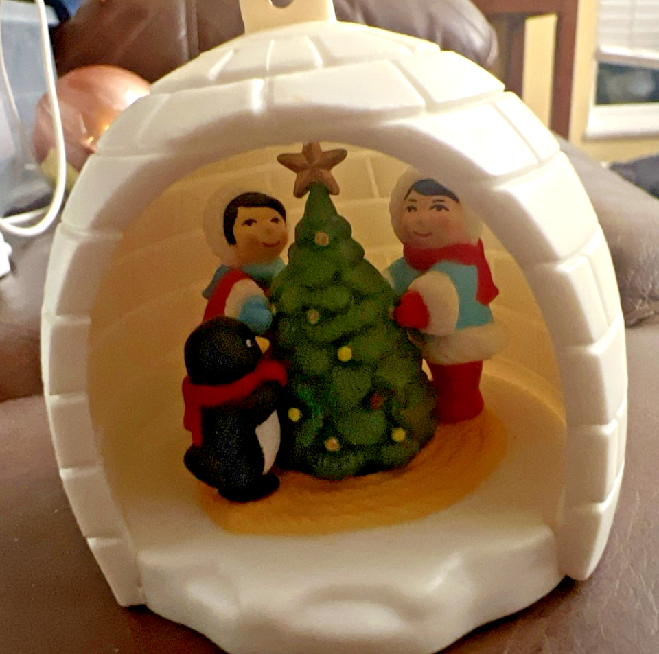 1983 Avon Winter Fun Eskimo Igloo Penguin Ornament | eBay