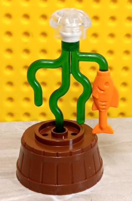 LEGO Ocean Floor Ship Wreck Jellyfish Barrel Whiskey FISH Jelly Orange ...